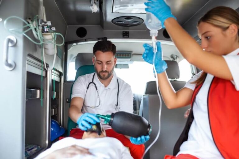 EM QUAIS SITUAÇÕES O SAMU ATENDE: 24 HORAS